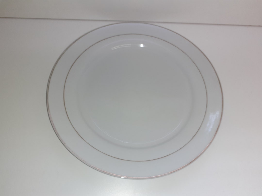 Viners Essentials China Freemont white gilt Bands Dinner Plate 10 5/8 ...