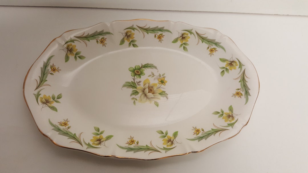 Vintage Royal Grafton Evesham Pattern Bone Chine Oval Plate Yellow ...