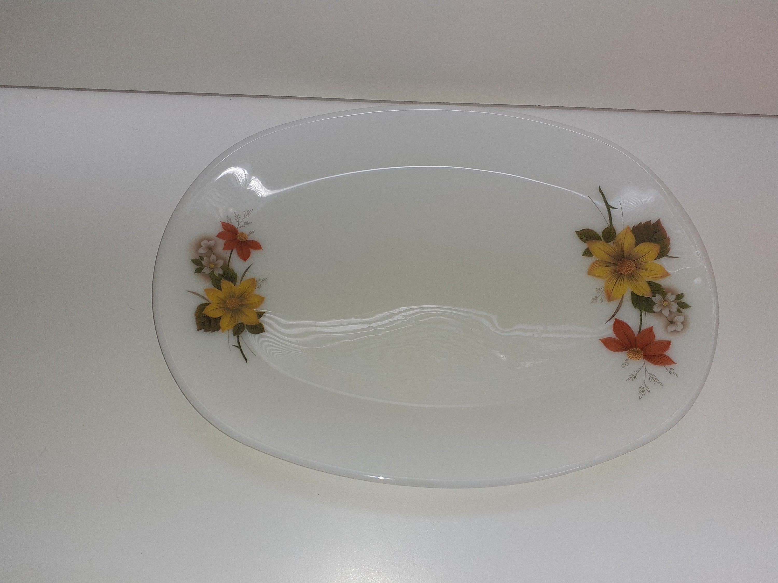 Dining & Serving Home & Living Vintage Pyrex 10 inch dinner plate from ...
