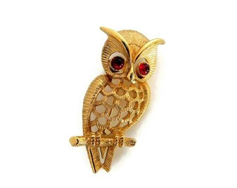 Vintage Mid-century Avon Owl Gold-tone Brooch - Etsy