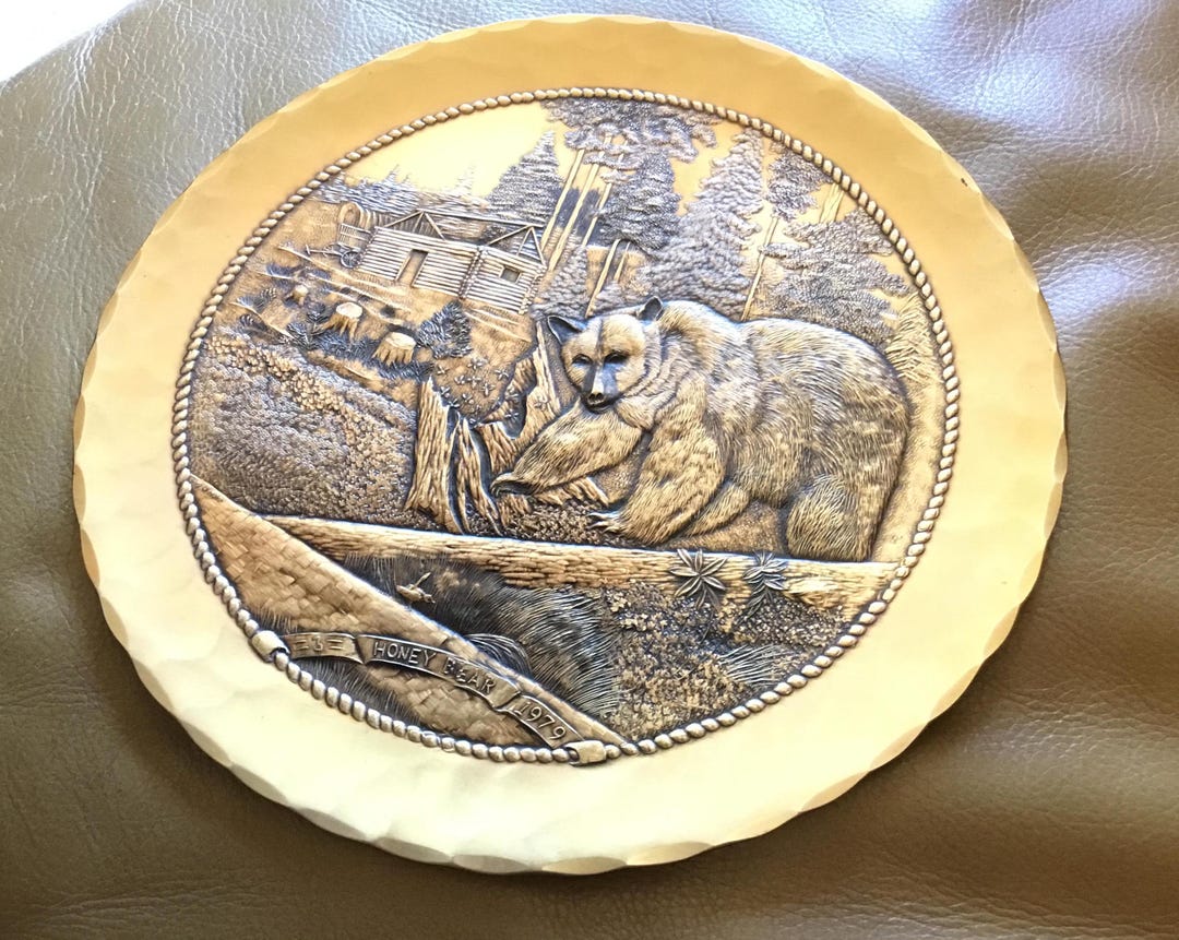 Wendell August Forge Bronze Honey Bear 1979 Decorative Plate - Etsy