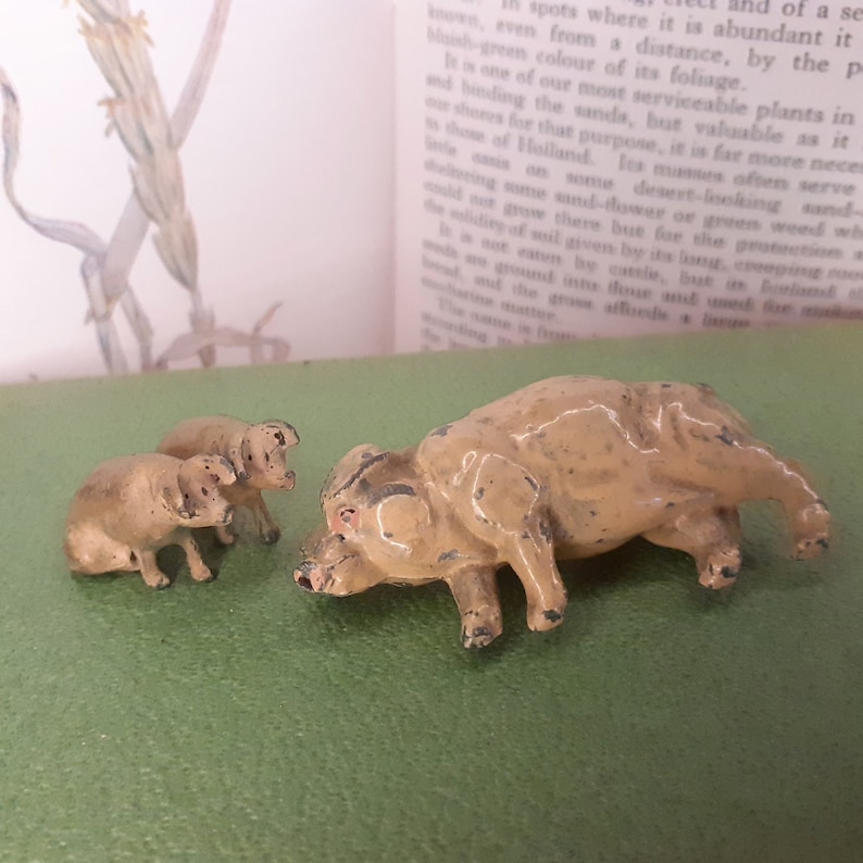 Vintage Rare Sleeping Pig and Piglets - Johillco (1930) - Hollow-cast ...