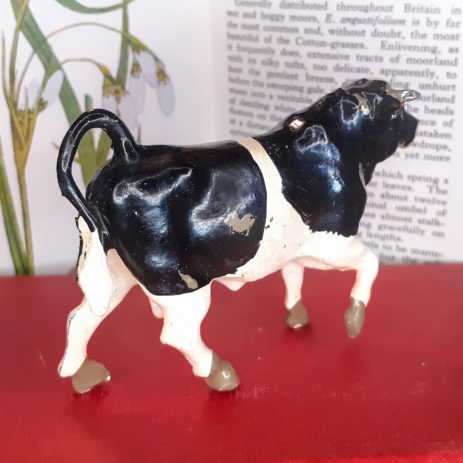 Vintage Britains Holstein/friesian Bull - Cat No 573 (1940) - Etsy