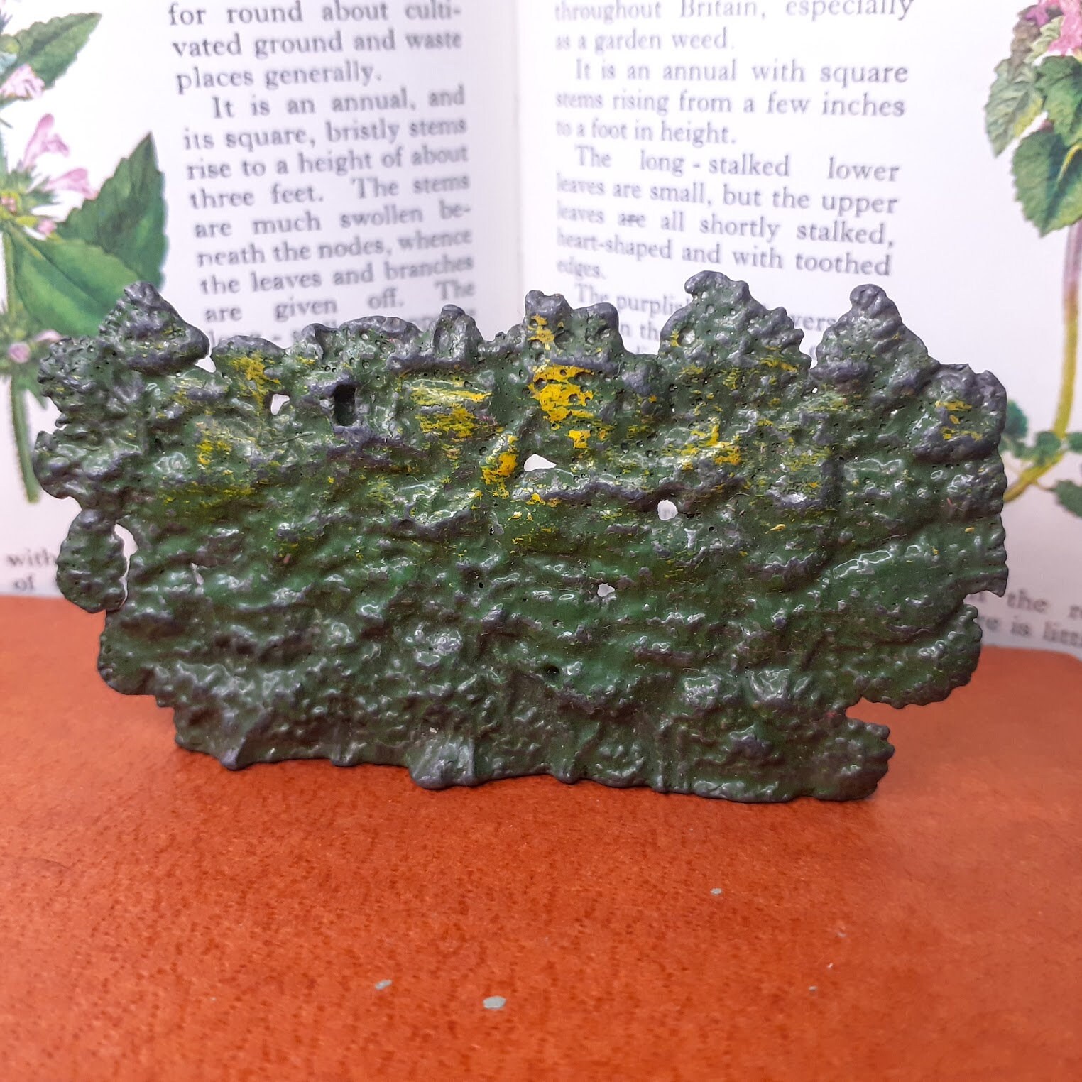 Vintage Trio of Pigs crescent and a Timpo Hedge 1950s - Etsy