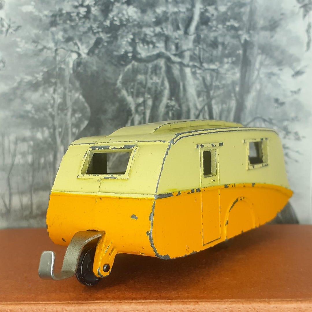 Vintage Dinky Toys 190 Caravan - Orange and Cream - Made in England ...