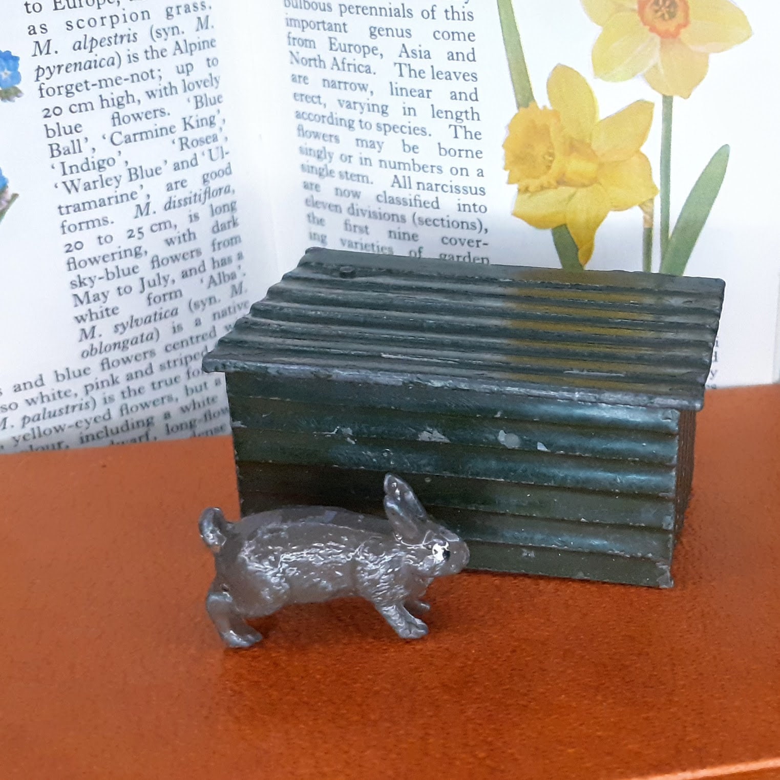 Vintage John Hill Co johillco Hutch and Brown Rabbit Lead Toys - Etsy