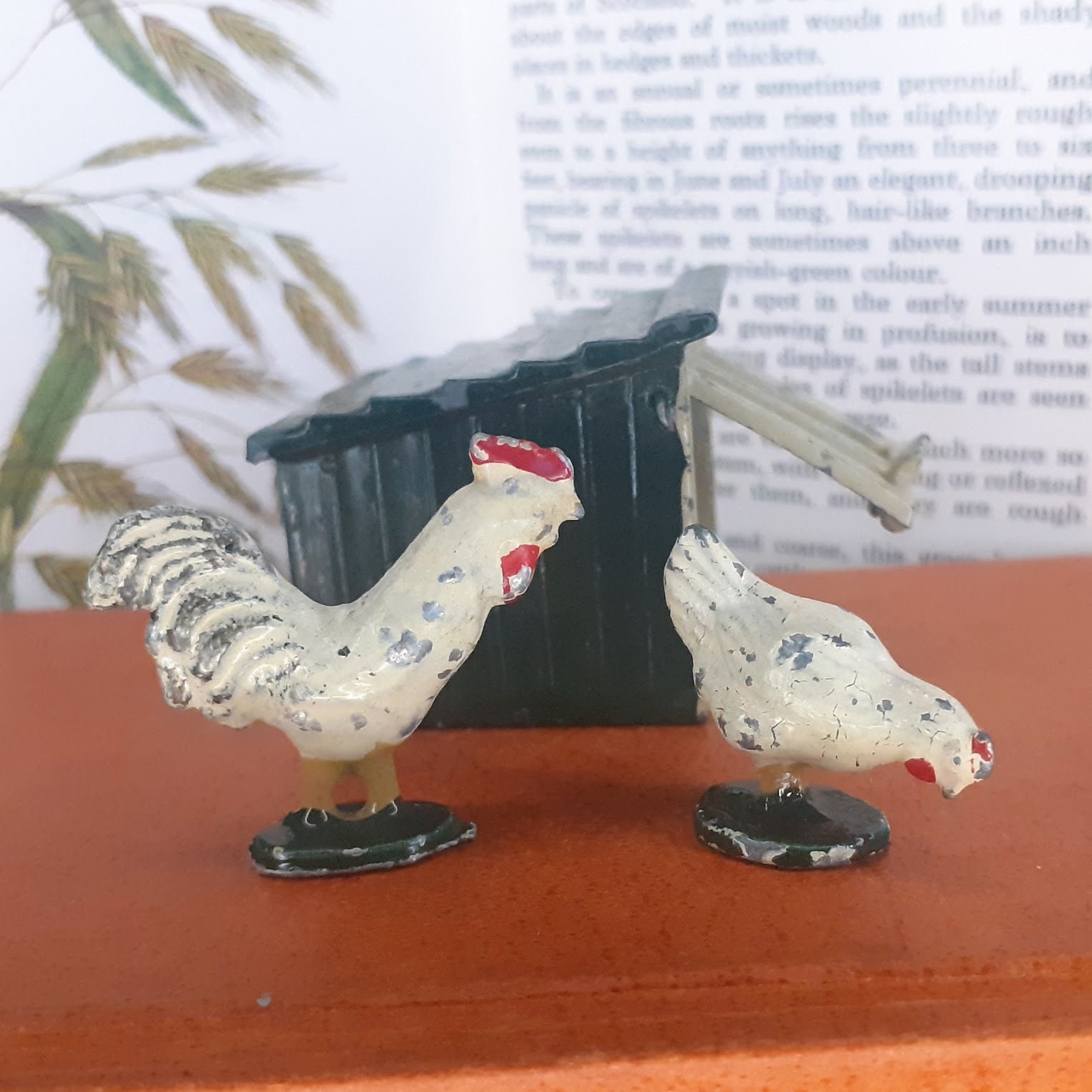 Vintage Lead Hen and Rooster With a Johillco Chicken Coop - Etsy