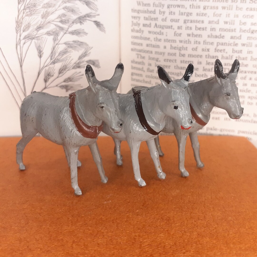 Vintage Trio of Donkeys by Crescent - Hollow-cast Lead Toy - Etsy UK