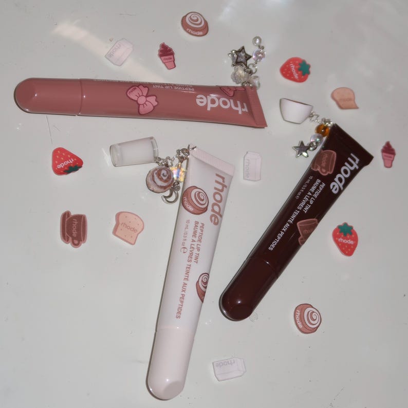 Hailey Bieber Rhode Glossier Strawberry Cinnamon Ribbon Makeup Skincare ...