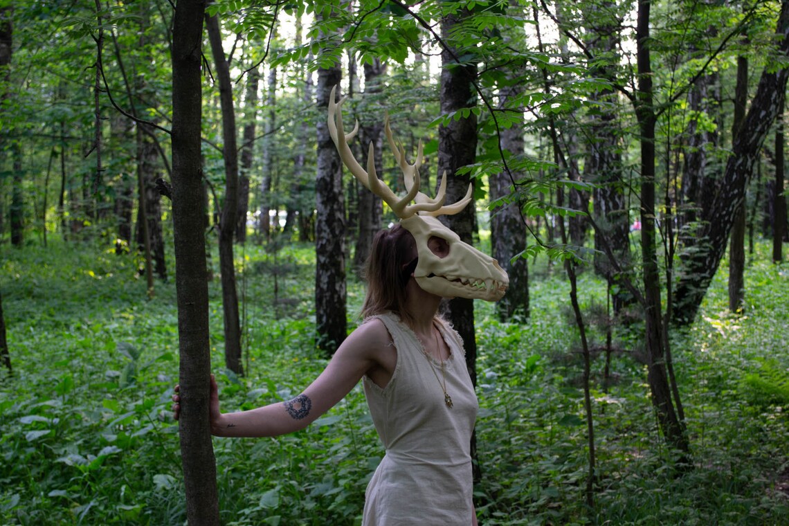 Movable Wendigo skull Mask with Antlers /Wendigo Macabre | Etsy