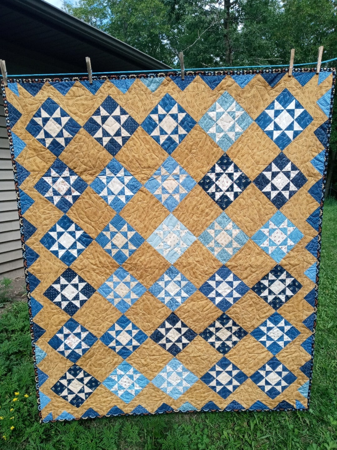 Traditional Star Quilt - Etsy