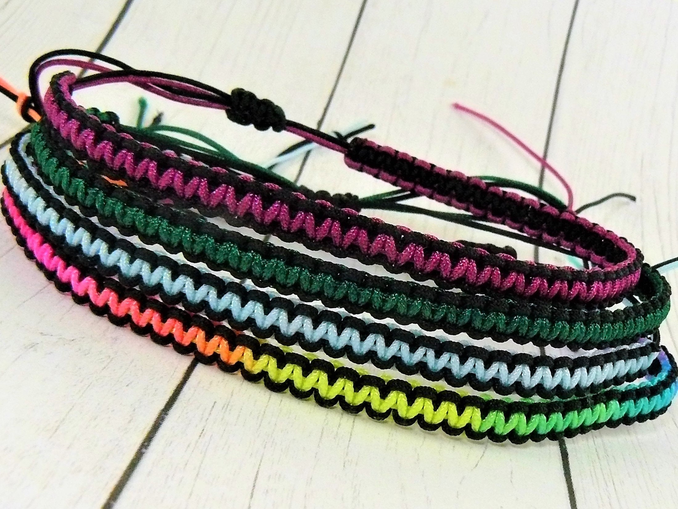 Two Tone Macrame String Bracelet Friendship Bracelet | Etsy