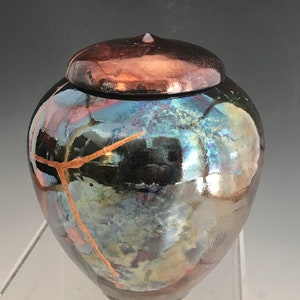 Small Handmade Cremation Urn for Ashes, Modern Funeral Vessel for ...