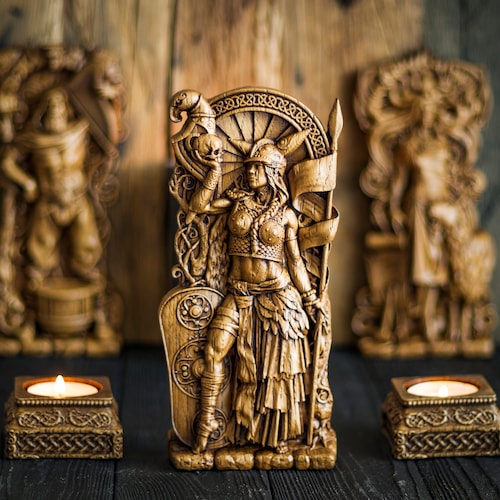 Morrigan Morrigu War and Fate Goddess Irish Goddess Pagan - Etsy