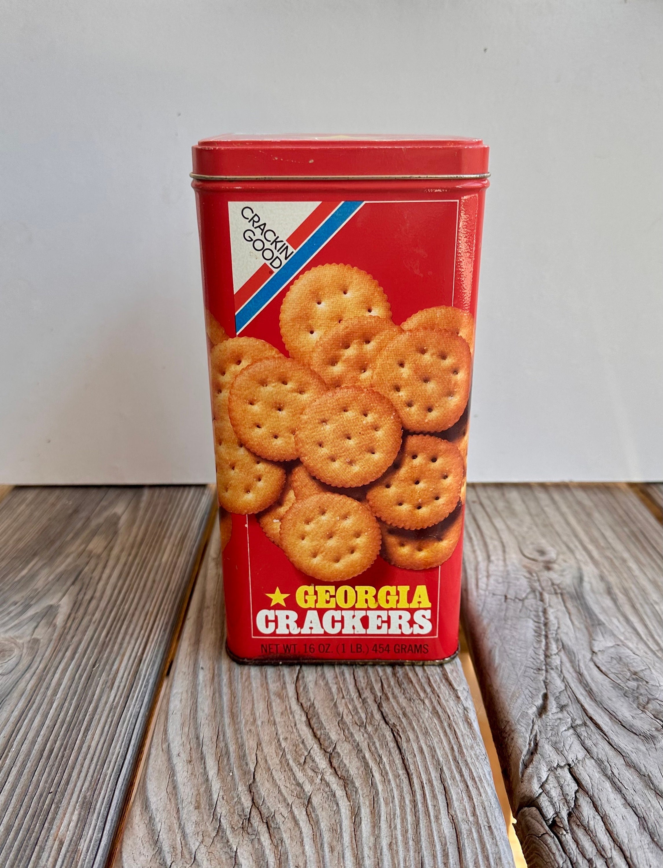 Vintage 1988 Georgia Crackers Metal Tin 16 Oz. Retro Advertising Red ...