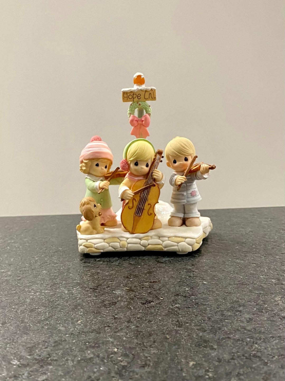 Precious Moments Hope Lane Figurine: 2005 Holiday Festival Musical ...