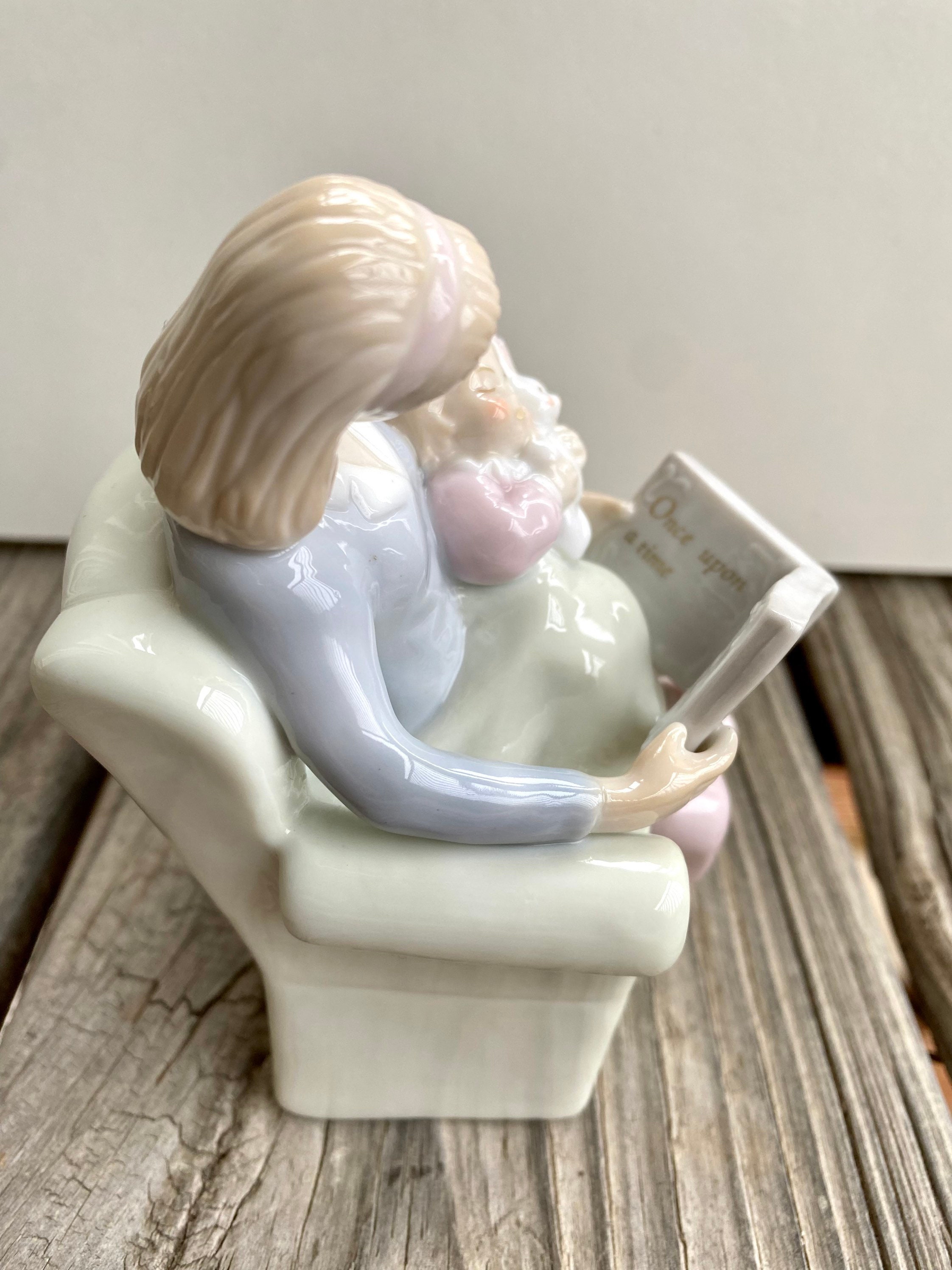 Vintage Russ Berrie Mother and Daughter Nursery Rhyme Time Figurine ...