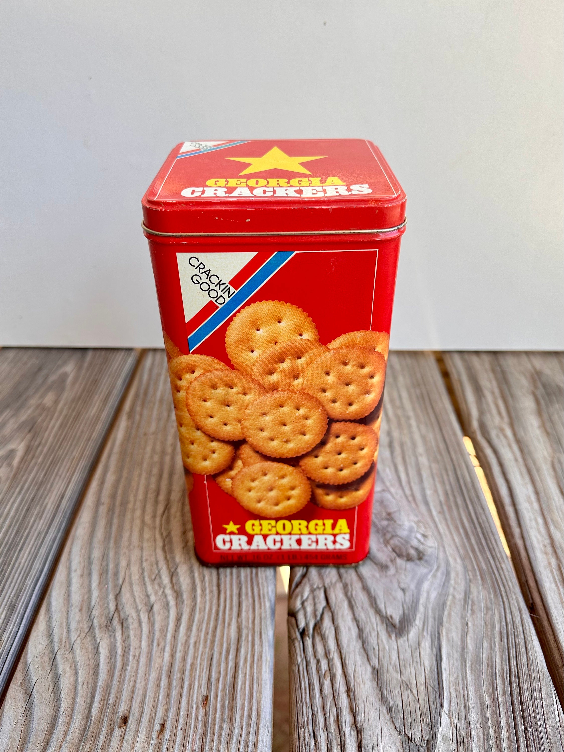 Vintage 1988 Georgia Crackers Metal Tin 16 Oz. Retro Advertising Red ...