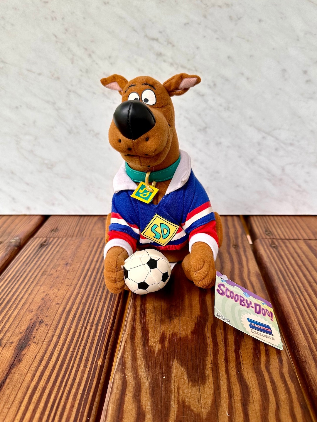 Scooby-doo 8 Blockbuster Video Exclusive Soccer Futball Plushie Stuffed ...