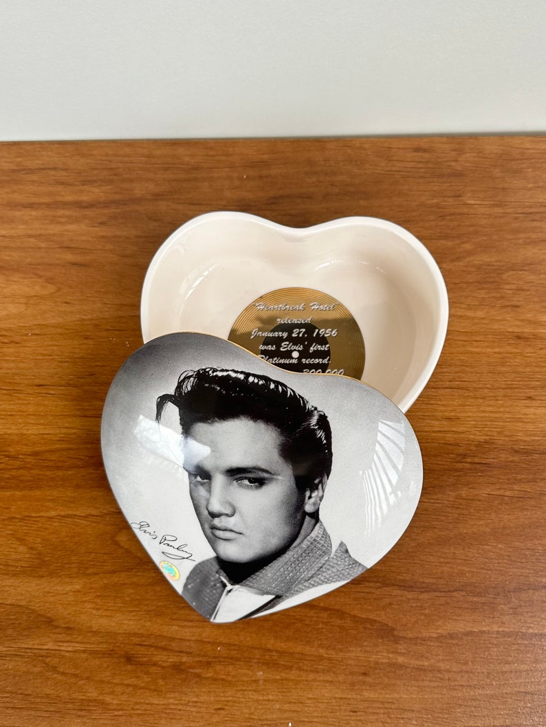 Elvis Presley Heart Shaped Ceramic Trinket Dish Bowl Box With Lid ...