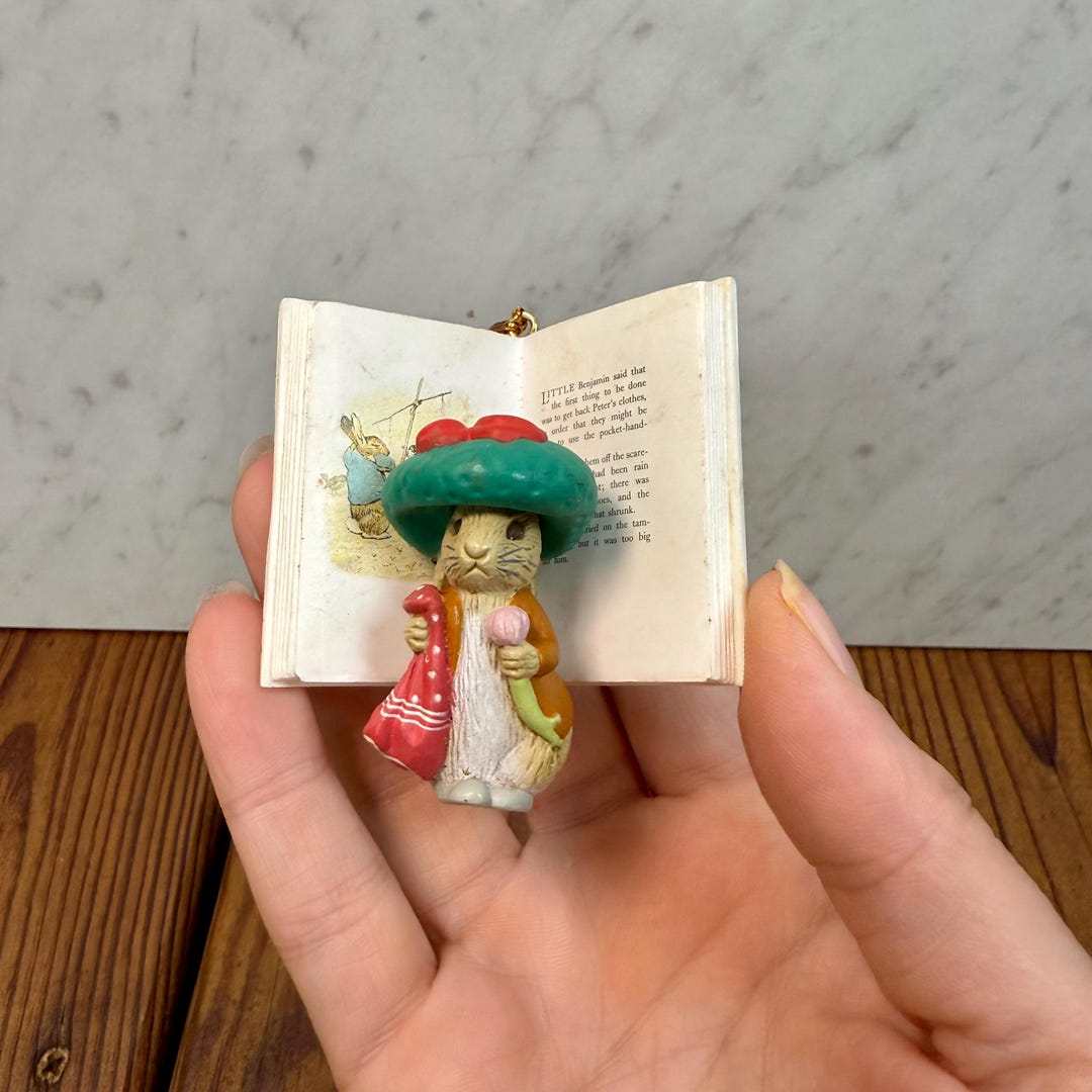 Vintage 1990 Beatrix Potter Ornament – Benjamin Bunny Book Figurine ...