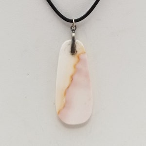 Pink Conch Shell Pendant Necklace Free Shipping 17134 Pink - Etsy