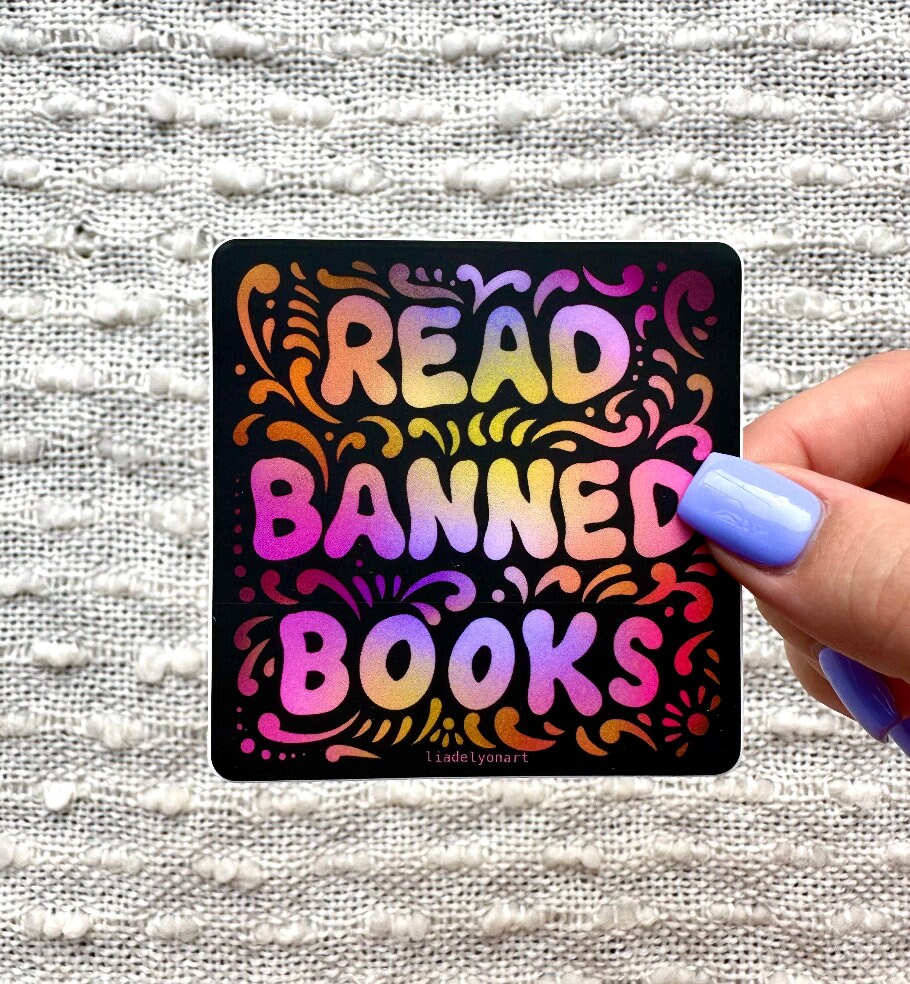 Read Banned Books Vinyl Water Bottle Sticker - Etsy