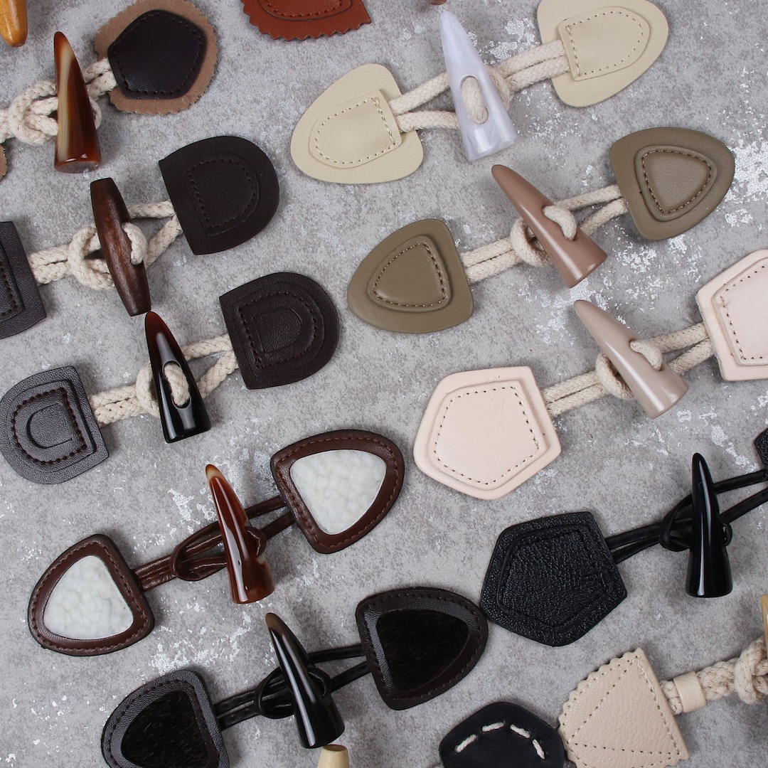 Horn Toggle Buttons: Jacket Fastening Buckle, Coat Closure CB031 - Etsy