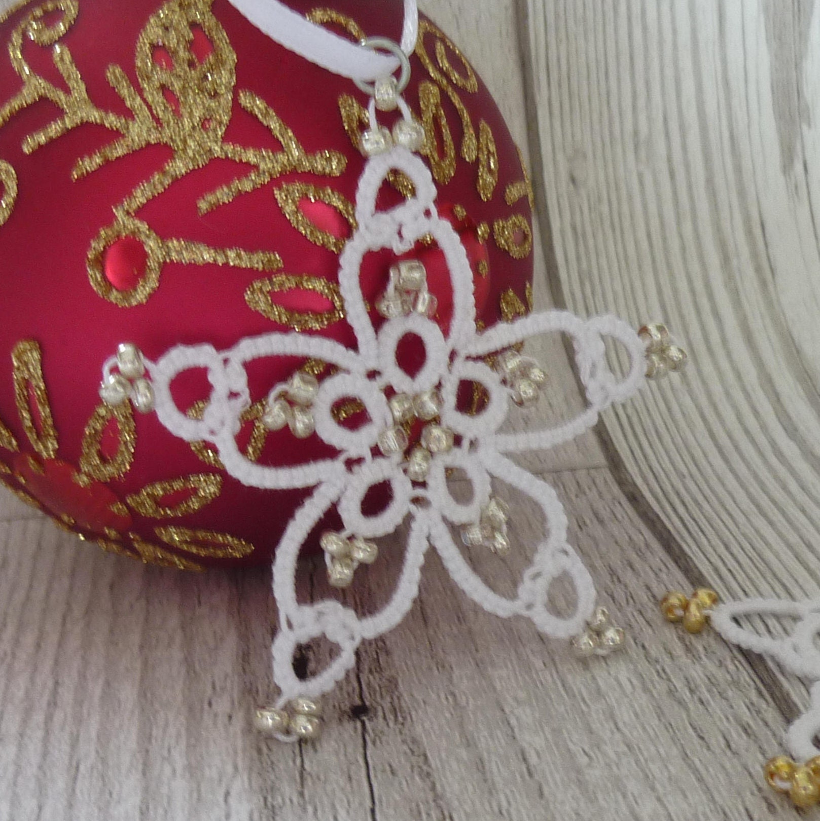 Shuttle Tatting Pattern, Christmas Star Pattern, Beaded Star Design ...