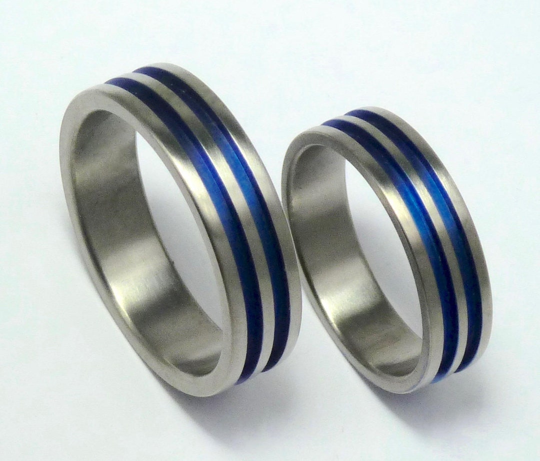 A Pair of Anodized Titanium Engagementrings. Hand Crafted Titanium ...