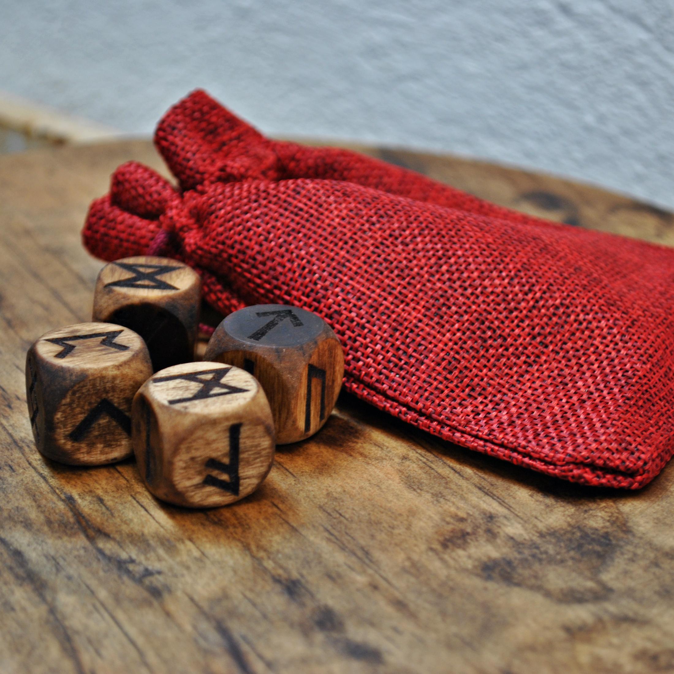 Norse Runes, Elder Futhark Divination Rune Dice, 4 Wooden Dice With 24 ...