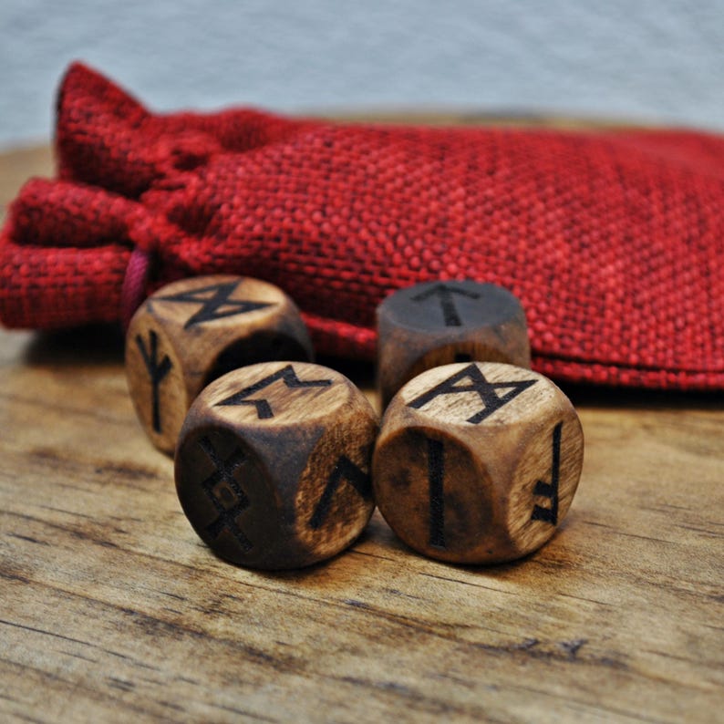 Norse Runes, Elder Futhark Divination Rune Dice, 4 Wooden Dice With 24 ...