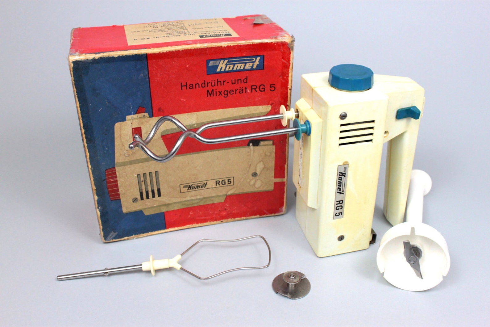 Vintage Mixer Hand Mixer 1950s Kitchen Vintage Beater Beater Electric ...