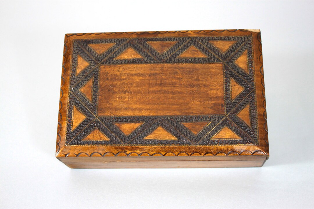 Vintage Hand Carved Wooden Box - Wooden Jewelry Trinket Box - Jewelry ...