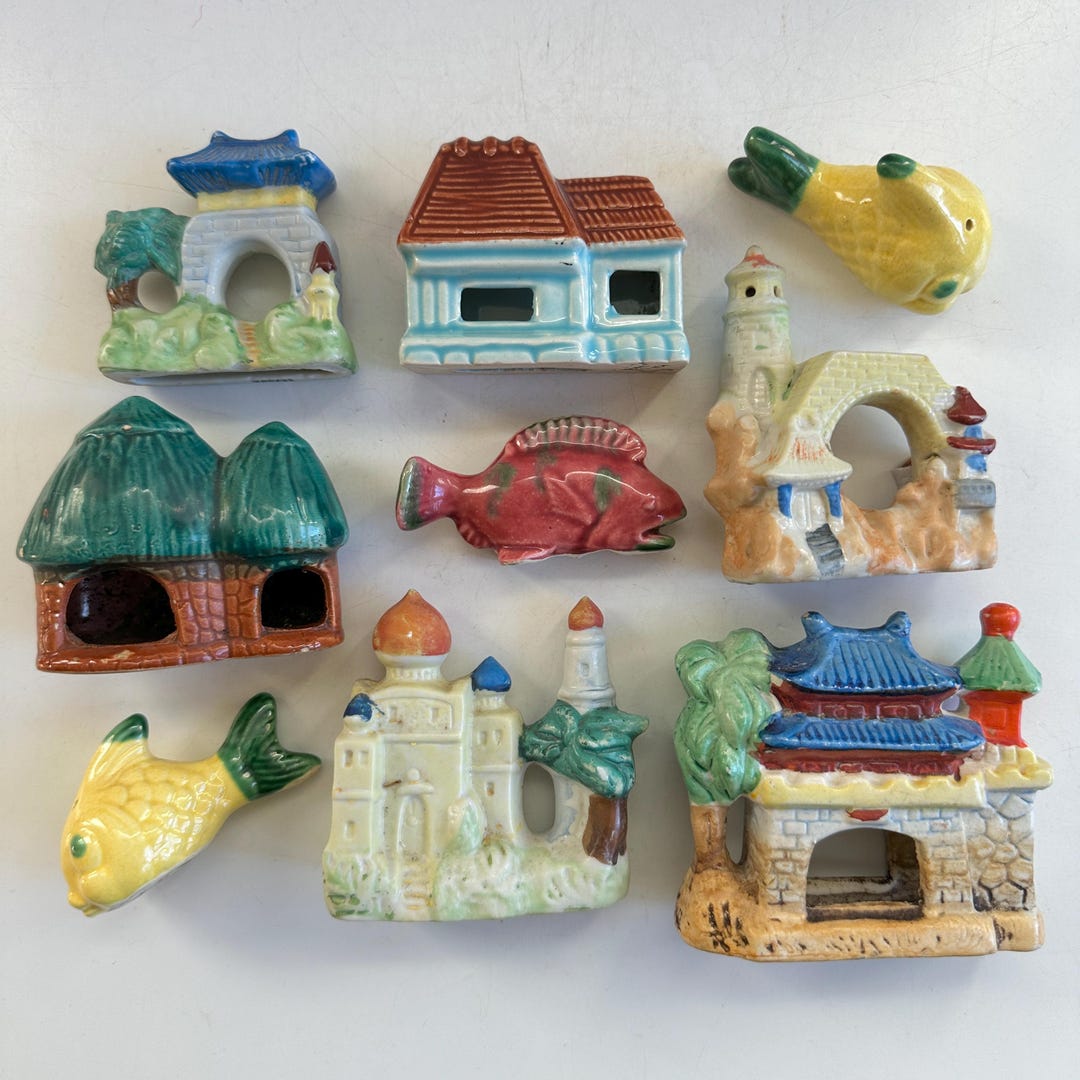 Fun Vintage 50's Ceramic Aquarium Castles Buildings and Fish - Fish ...
