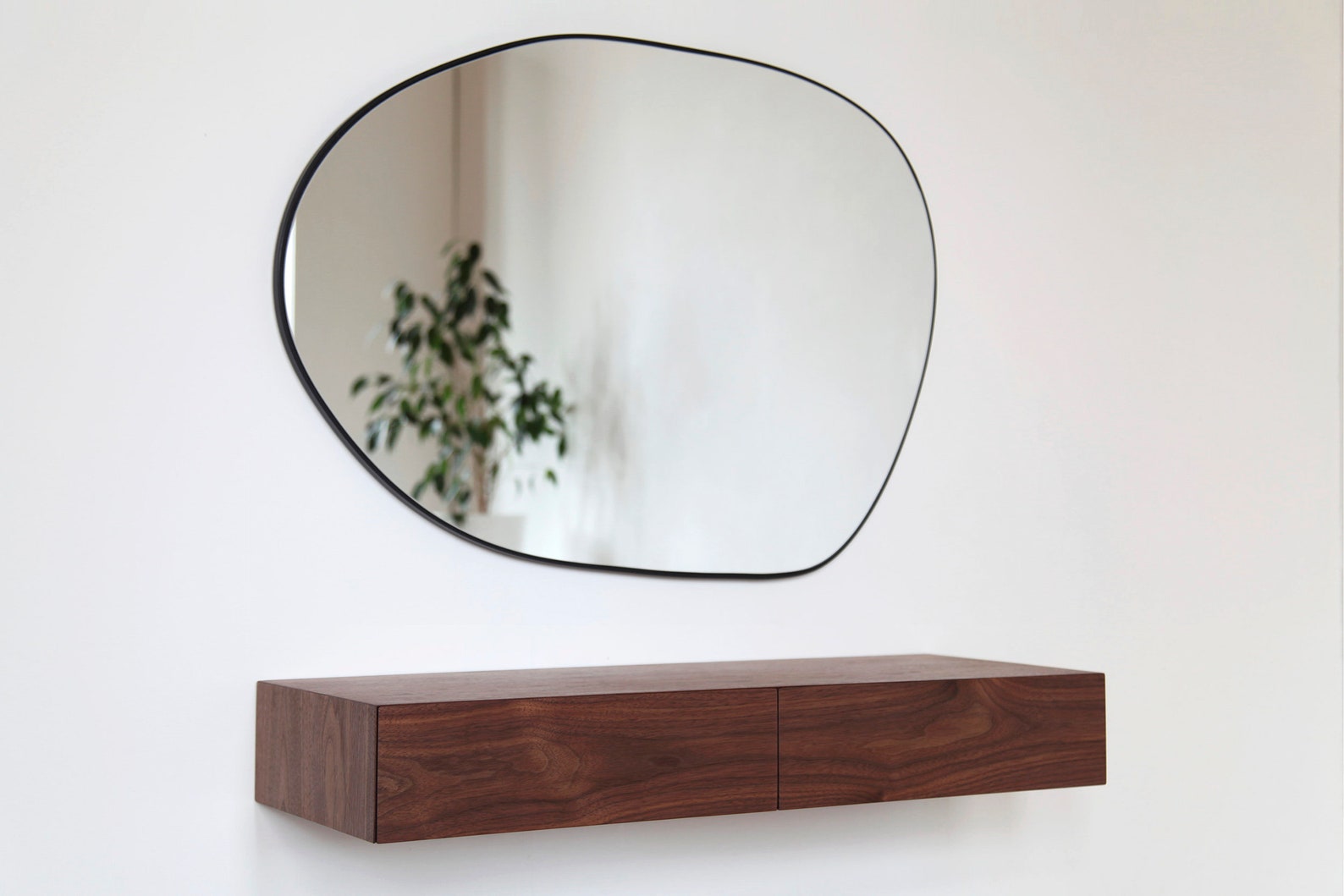 Minimalist Floating Dressing Table / Floating Vanity Made of | Etsy