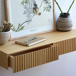 Fluted Console Table With Drawers, Made of Oak, Floating Design - Etsy