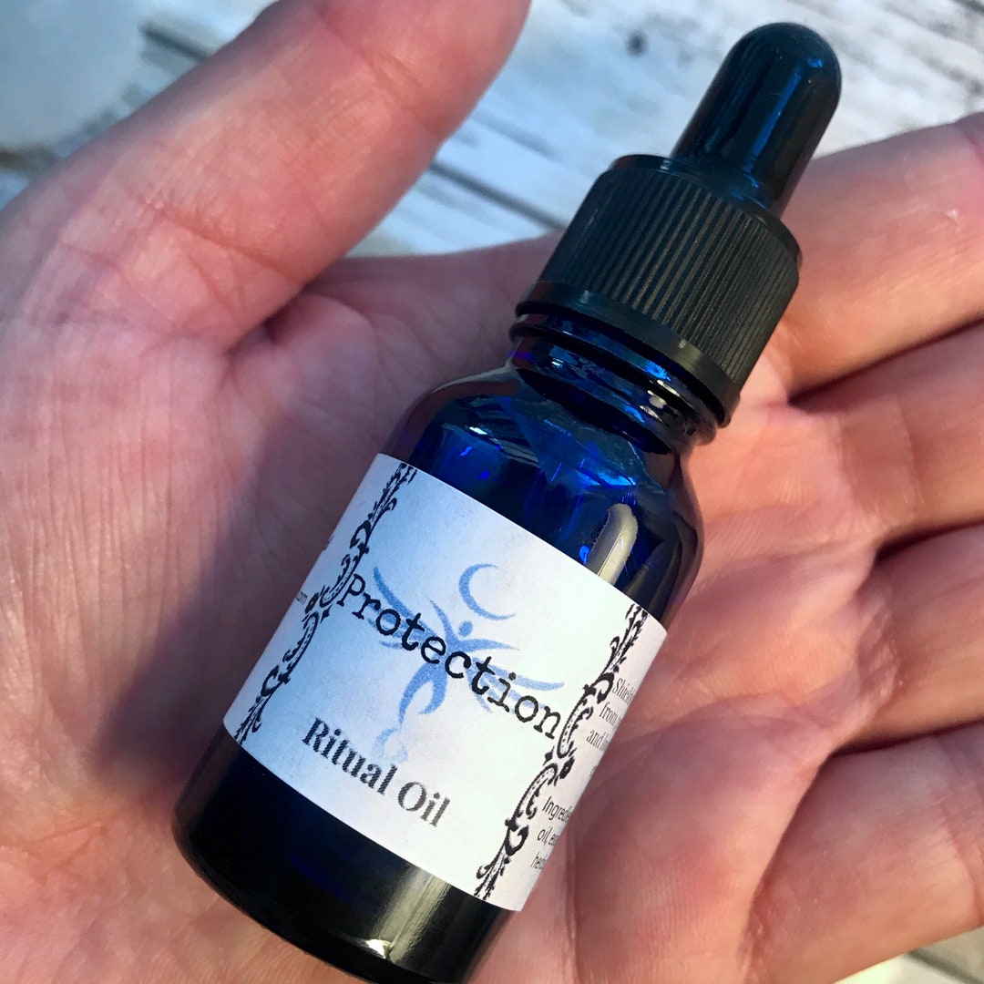 Protection Oil | Return to Sender | Crystal Infused Ritual Oil | 15ml ...