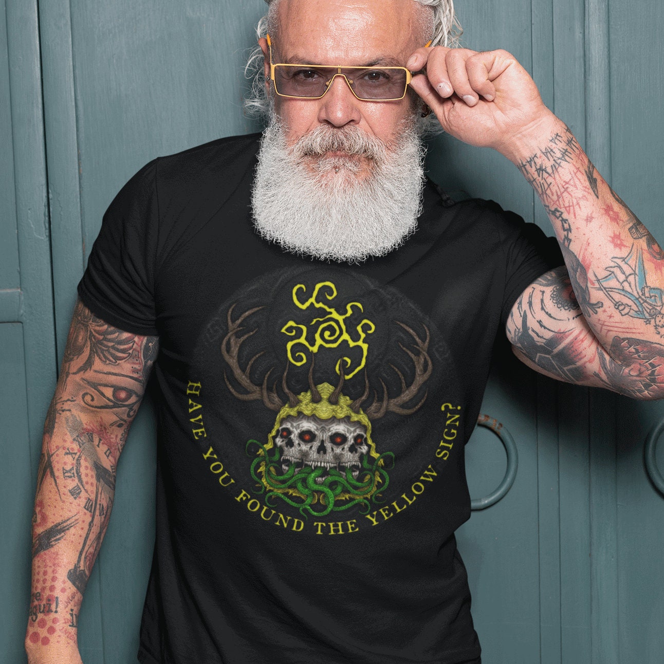 The Yellow Sign King in Yellow Hastur Shirt HP Lovecraft | Etsy