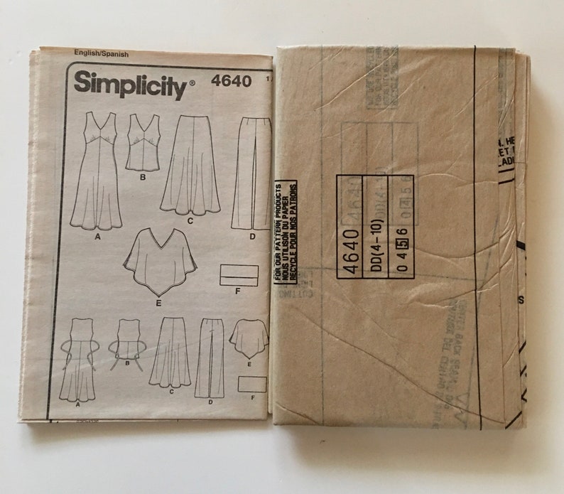 Simplicity 4640 V Neck Dress, Empire Waist Top, Full Skirt, Pants ...