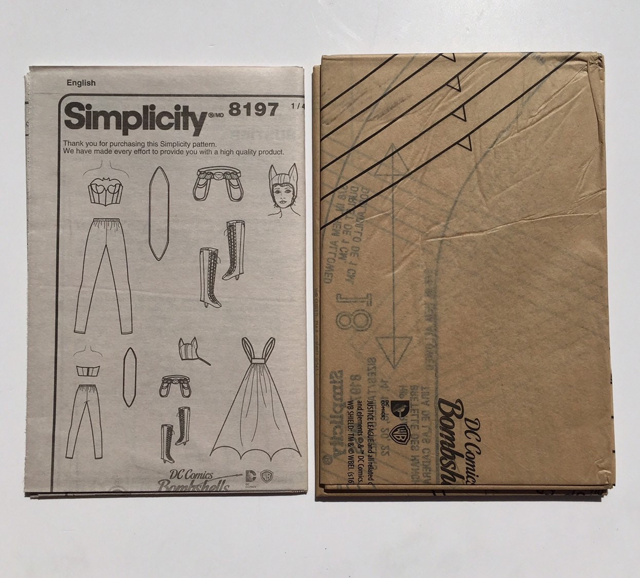 Kits & How To Patterns Simplicity 8197 Batgirl DC Comics Bombshells ...