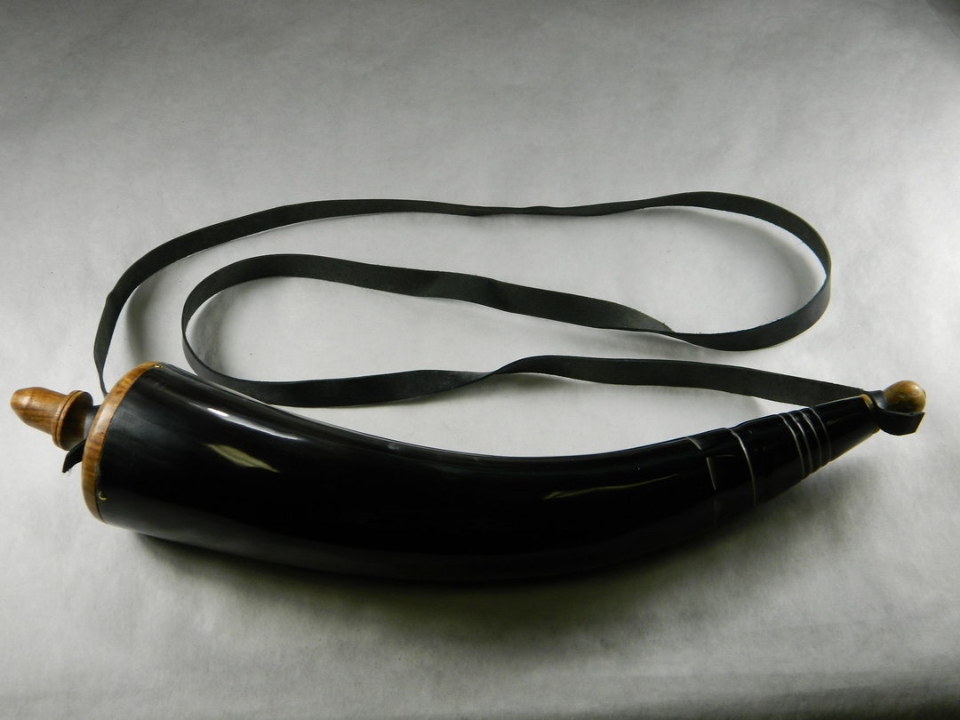 Large Black Powder Powder Horn - Vintage Styled Cow Bull Horn Black ...