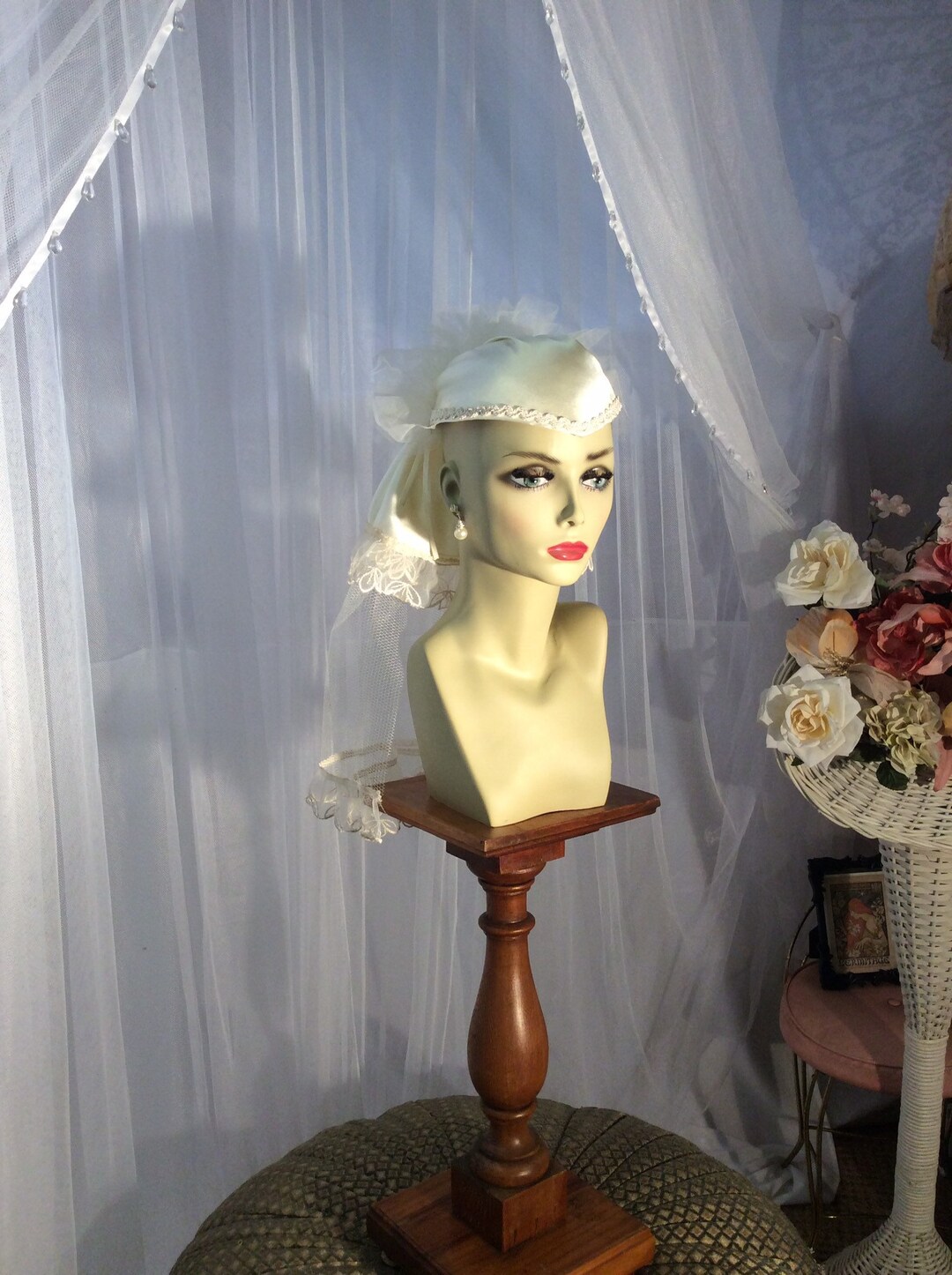 Satin and Tulle With Lace Juliet Cap Wedding Head Piece - Etsy
