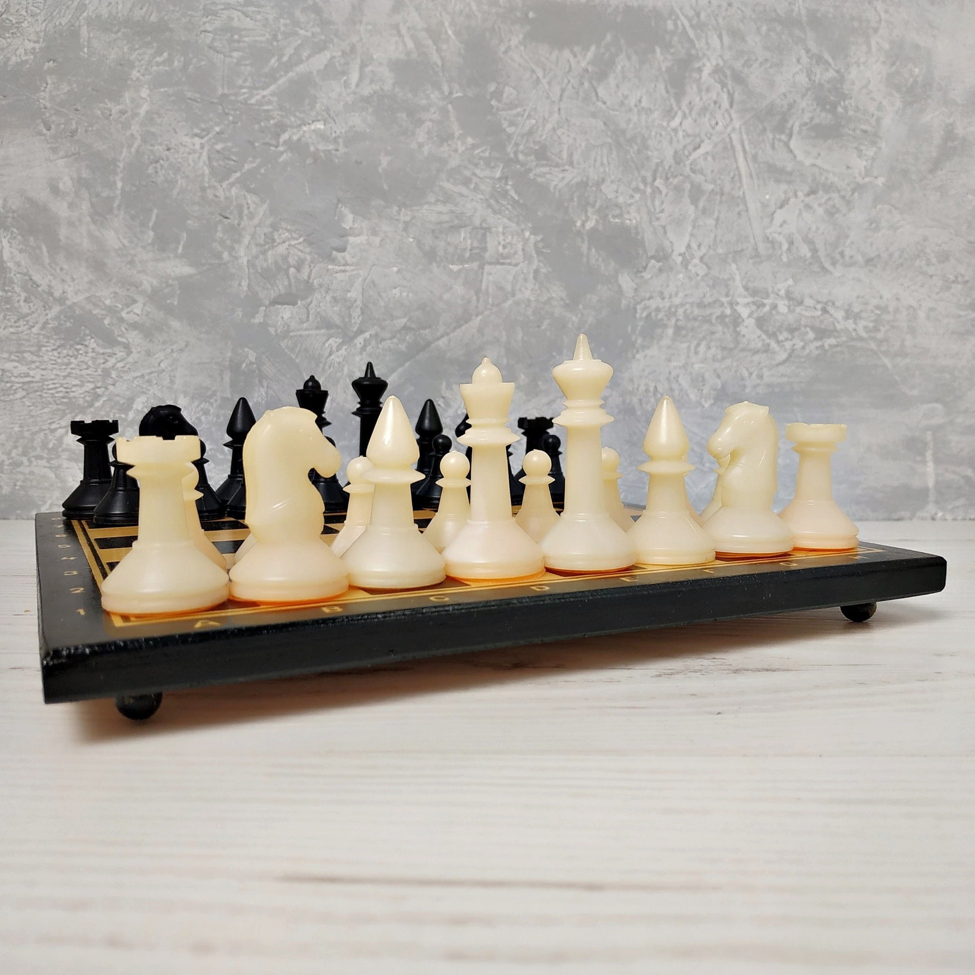 Vintage small chess set Soviet souvenir plastic chess set Mini | Etsy