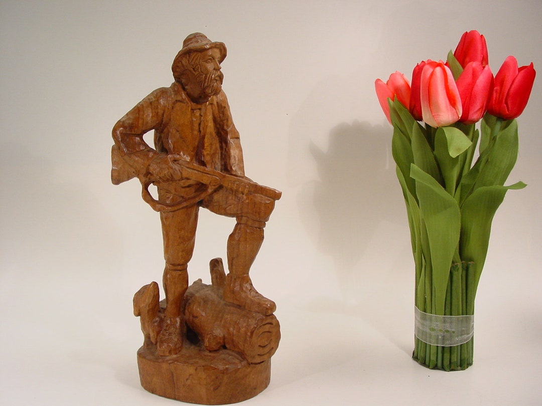 BLACK FOREST HUNTER Hand Carved Wood With Dachshund Dog 14.5" Vintage ...