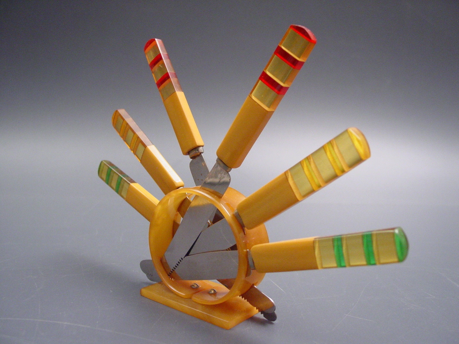 ART DECO Yellow BAKELITE Multi Colored Fruit Knives Set Collectible ...
