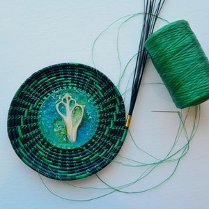 700 Feet Artificial SINEW Thread Robust & Strong Perfect for Leather ...