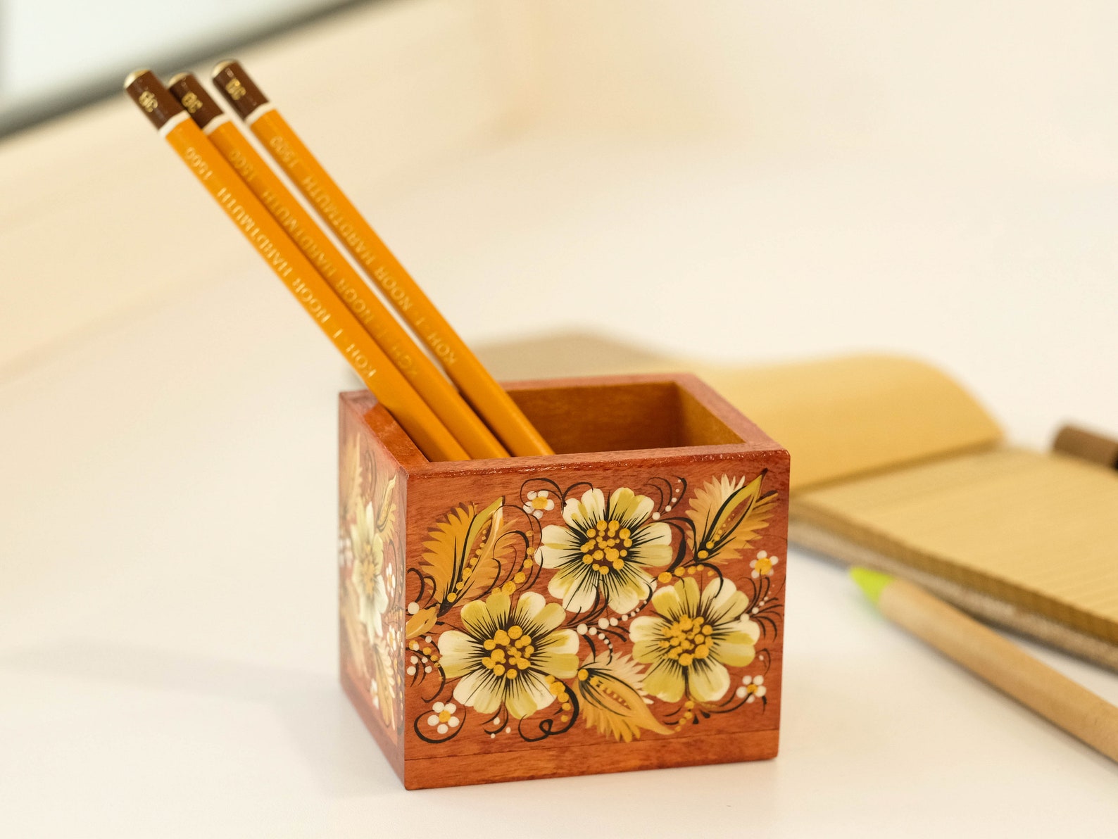 Wooden pencil holder Unique pencil cup White flower desk | Etsy