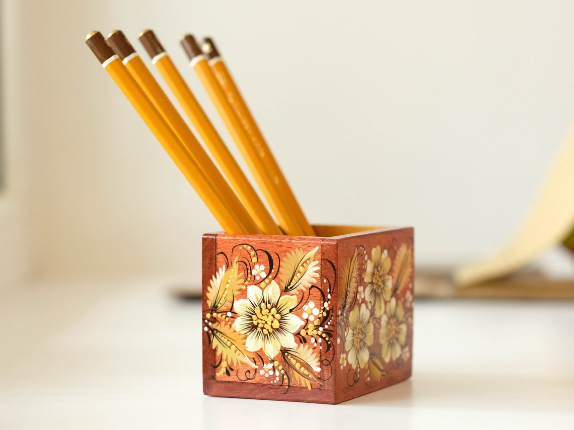 Wooden pencil holder Unique pencil cup White flower desk | Etsy