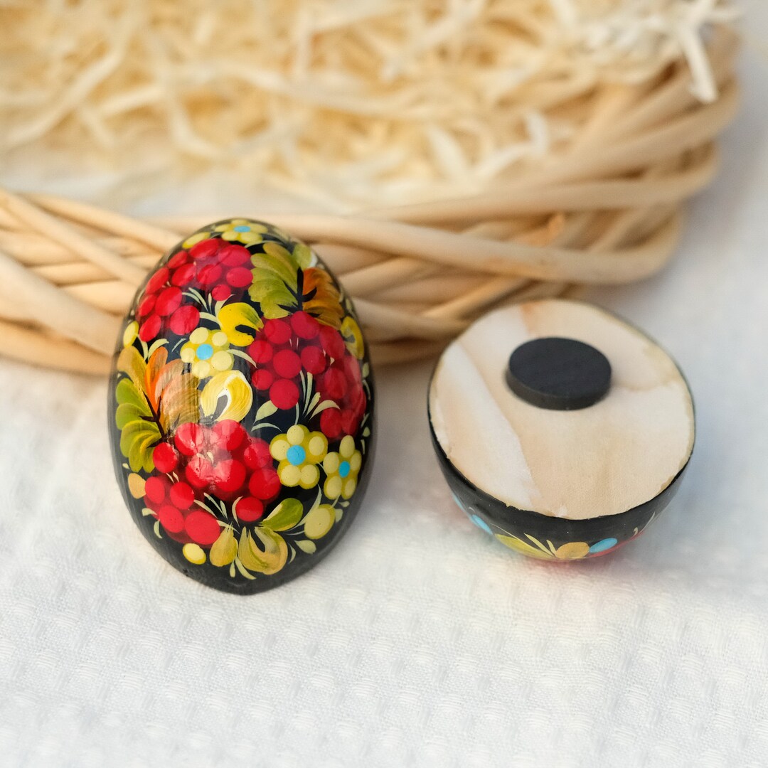 Painted Wooden Magnet, Egg-shaped Decorative Fridge Magnet, Hand ...